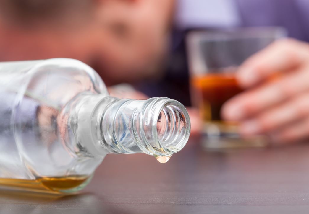 How Alcohol Affects the Body and Mind - Alcohol Awareness Month ...